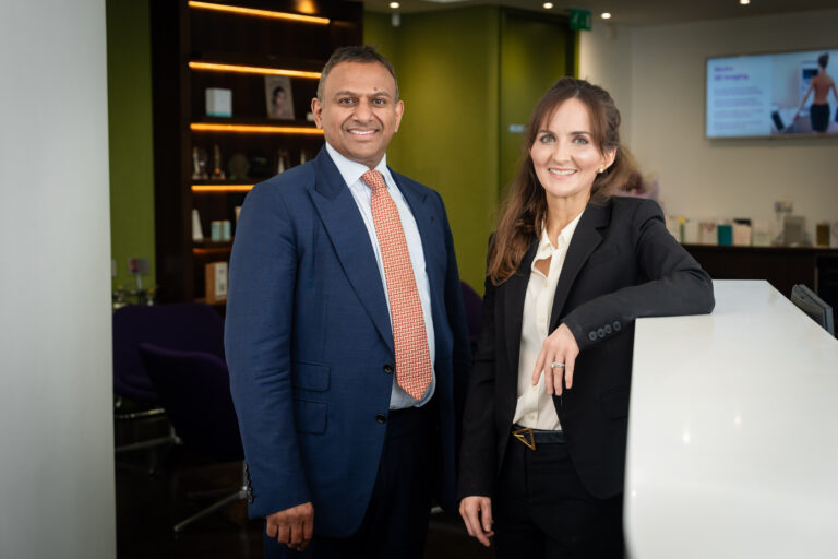 Play your best with Elanic Hospital Glasgow: Expert care for golfers